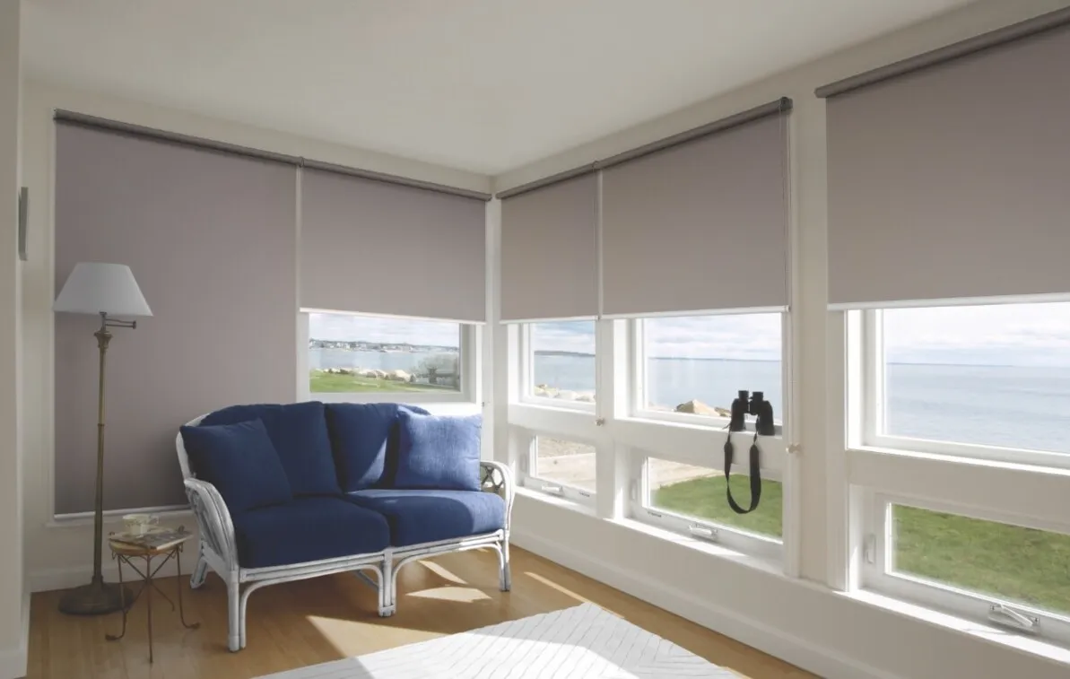 How to Change the Direction of The Roller Blind? - The Blinds Dubai